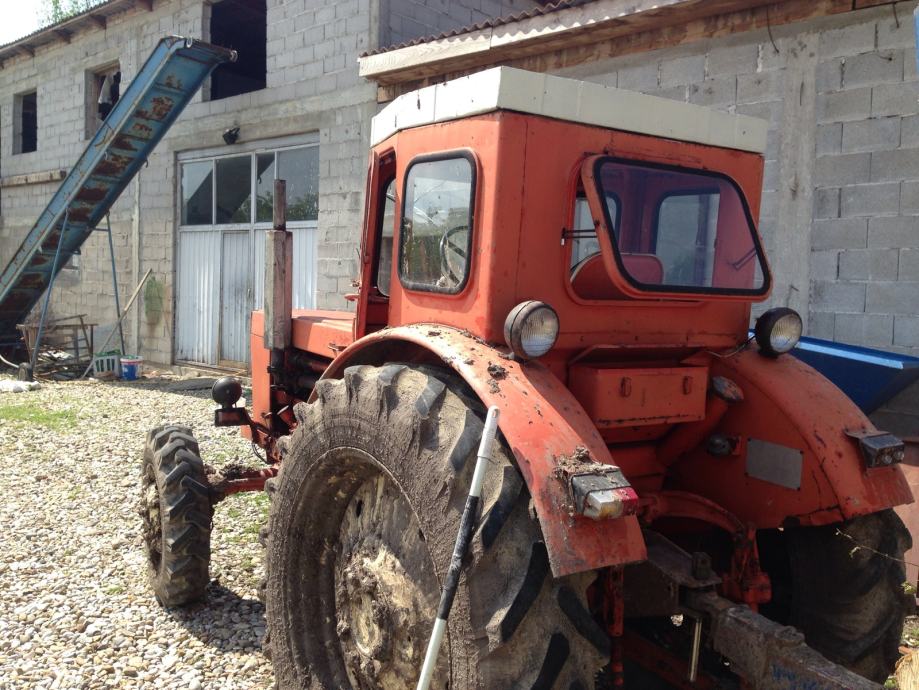 Traktor Rus T40 zamjena za jači traktor