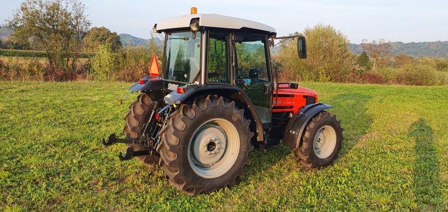 TRAKTOR SAME DORADO 86