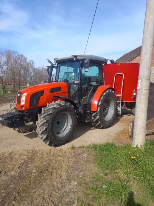 TRAKTOR SAME EXPLORER 100 RABLJENI