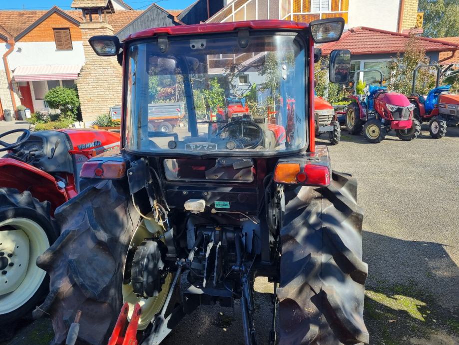 TRAKTOR YANMAR AF 400