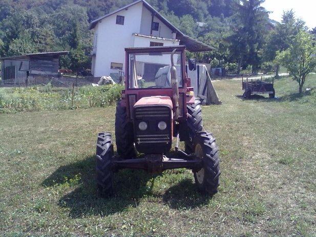 Traktor Štore 504