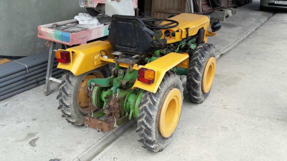 Traktor Tomo Vinkovic