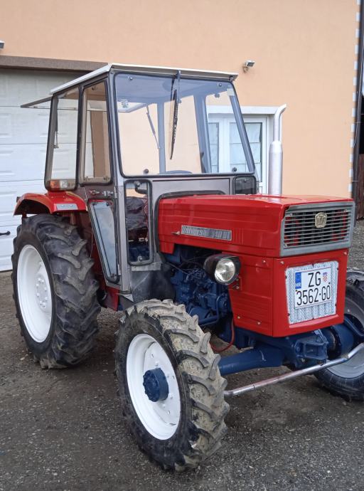 Traktor universal (univerzal)