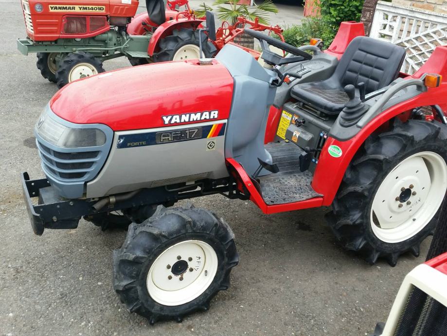 TRAKTOR YANMAR AF 17