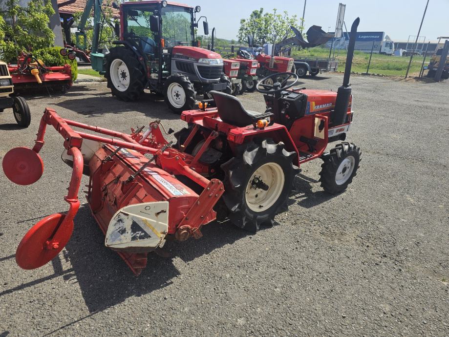 TRAKTOR YANMAR F 13 D