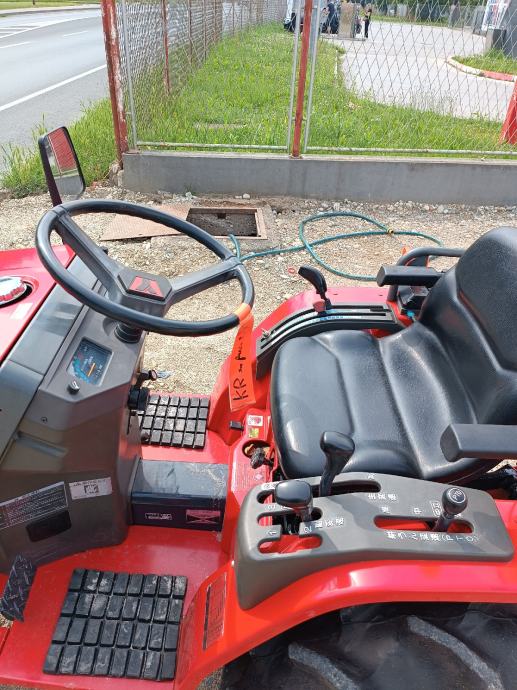Traktor Yanmar Ke3 4x4