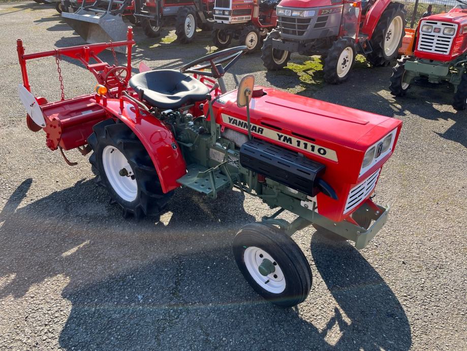TRAKTOR YANMAR YM1110