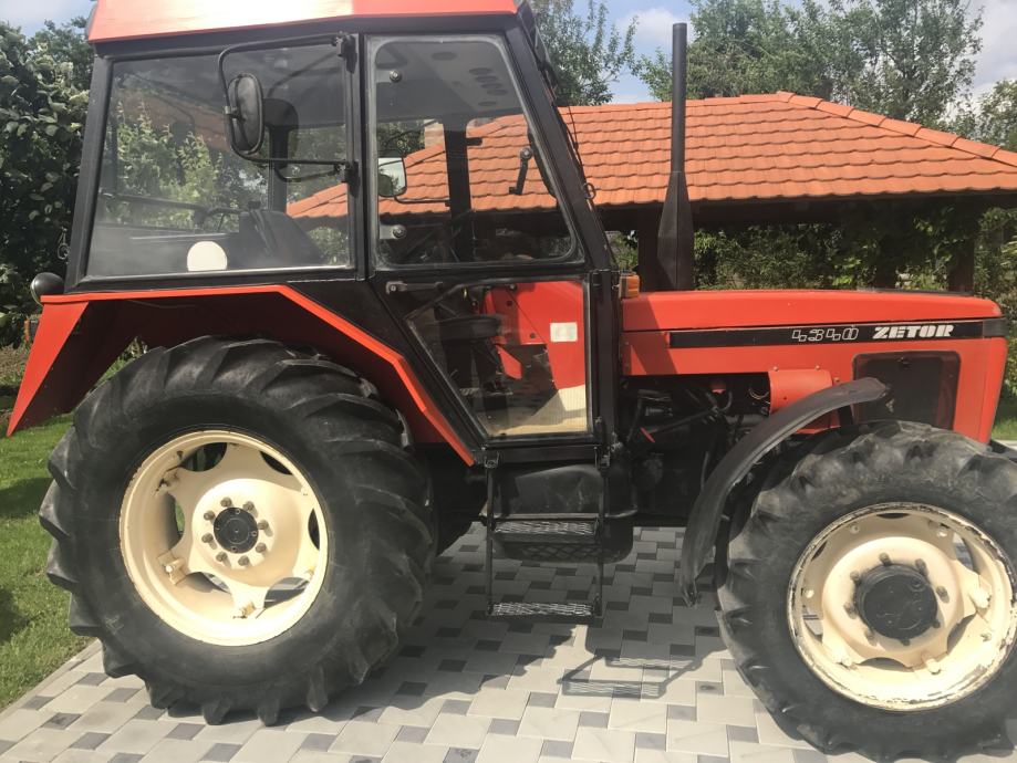 TRAKTOR ZETOR 4340