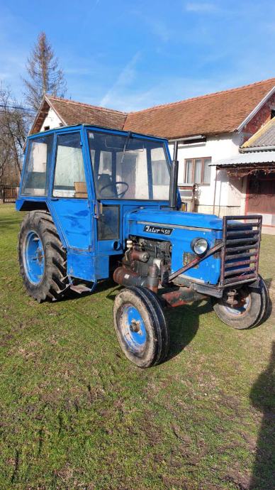 Traktor Zetor 4511, rabljeni u radnom stanju
