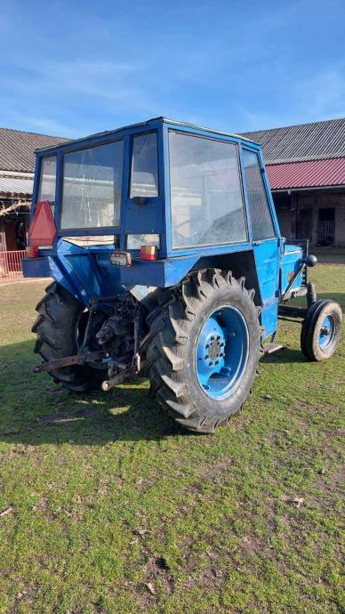 Traktor Zetor 4511, rabljeni u radnom stanju