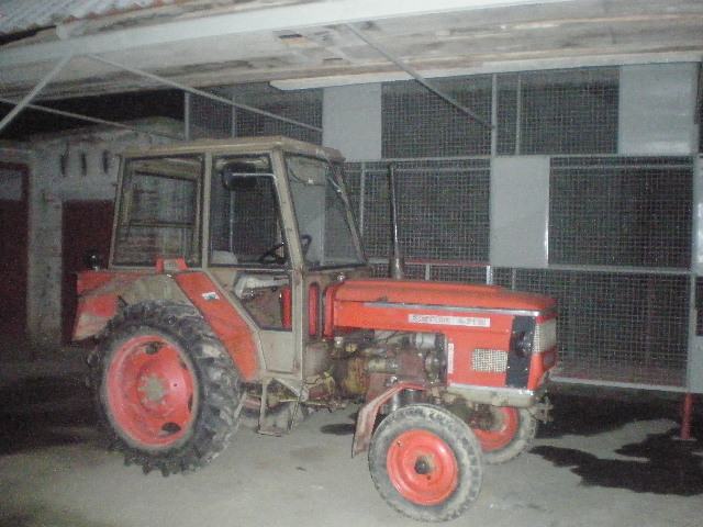 Traktor Zetor 4718