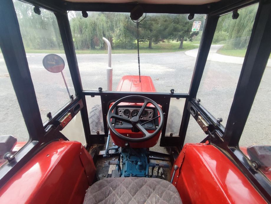 Universal 445 dt 4×4