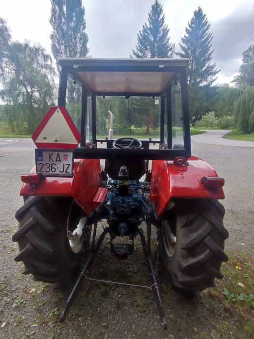 Universal 445 dt 4×4