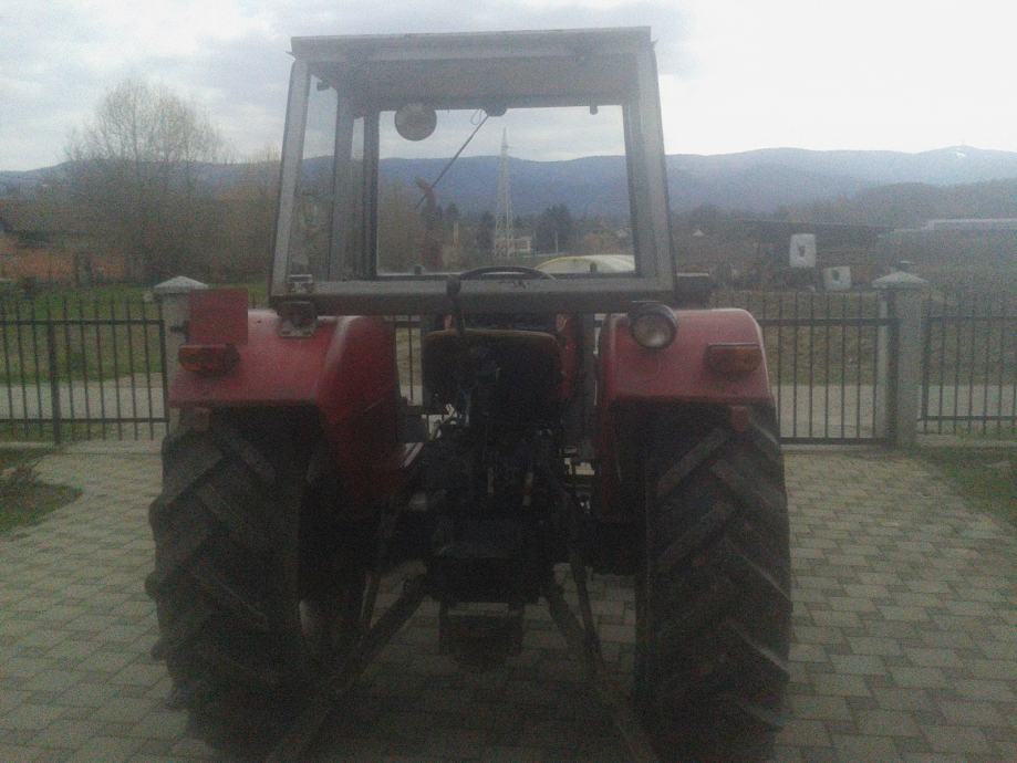 Universal 445-DT dupla vuča (Traktor Univerzal)