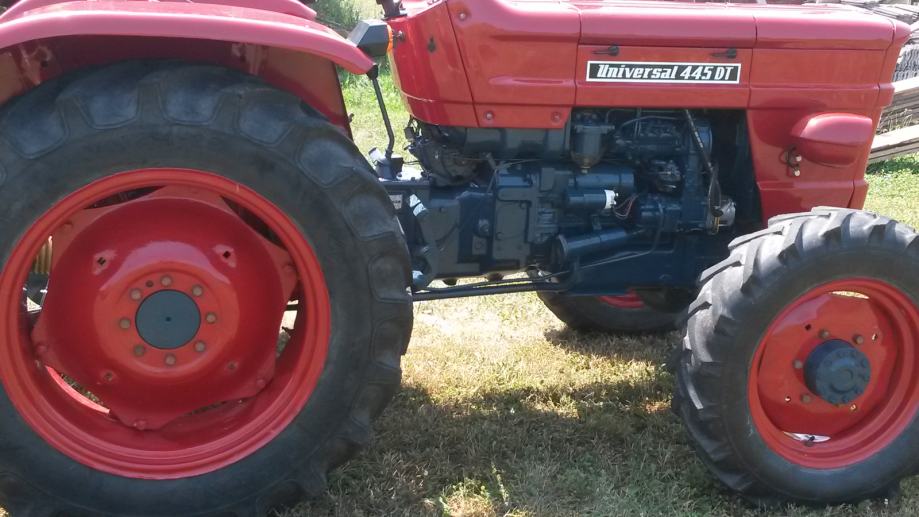 Universal 445 dt