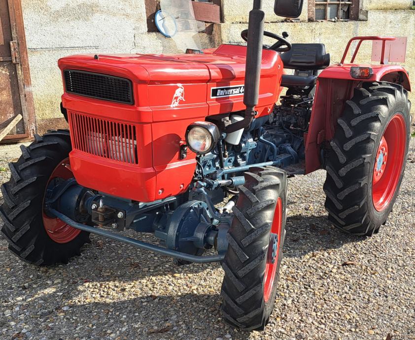 Universal 445-DT, registriran