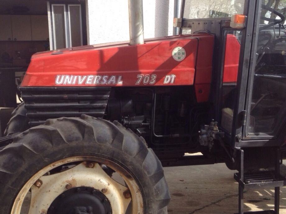 Universal 703 DT