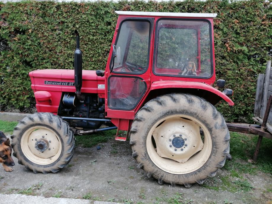 Univerzal 445 dt