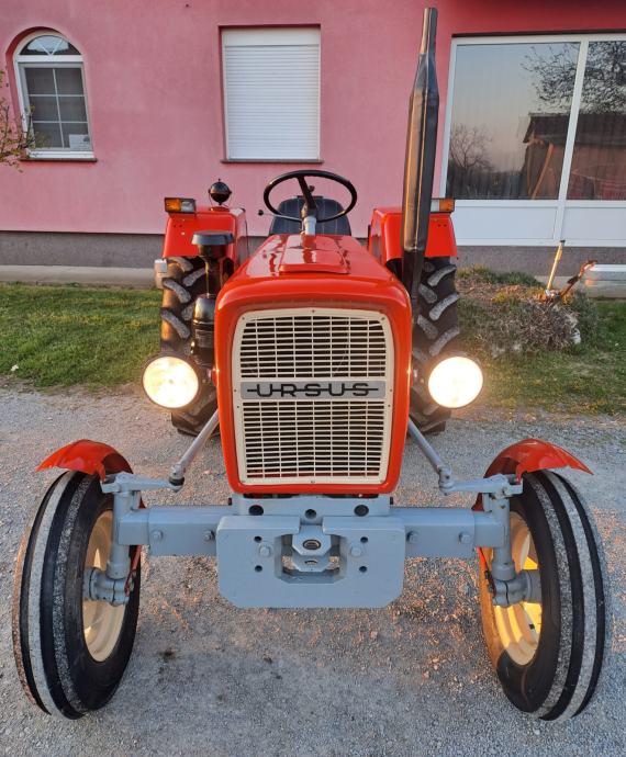 URSUS C335 TOP STANJE 1980 GOD