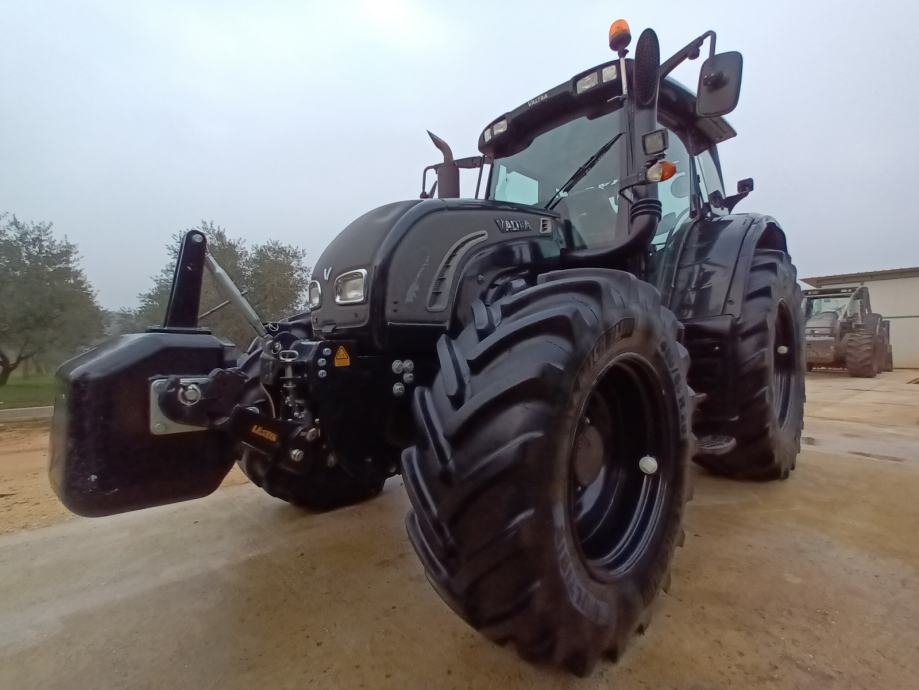 VALTRA N142VERSU