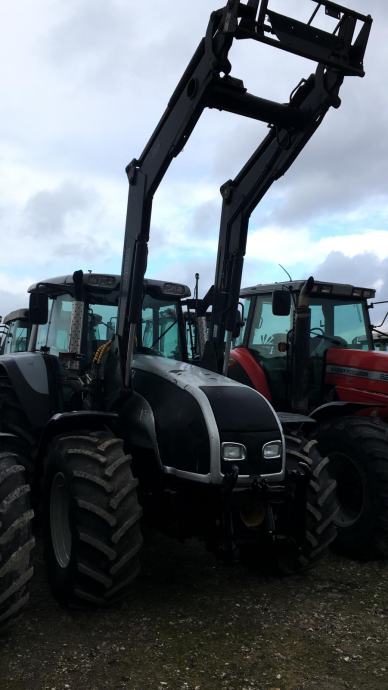 VALTRA T161 + ALo