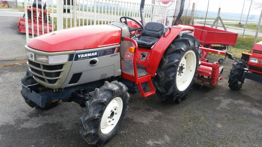 YANMAR TRAKTOR AF 30