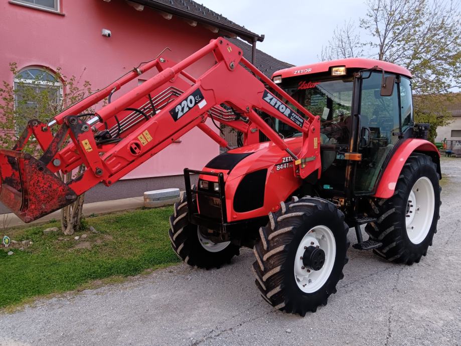 ZETOR PROXIMA 8441 KLIMA 40KM/H PREDNJI UTOVARIVAČ
