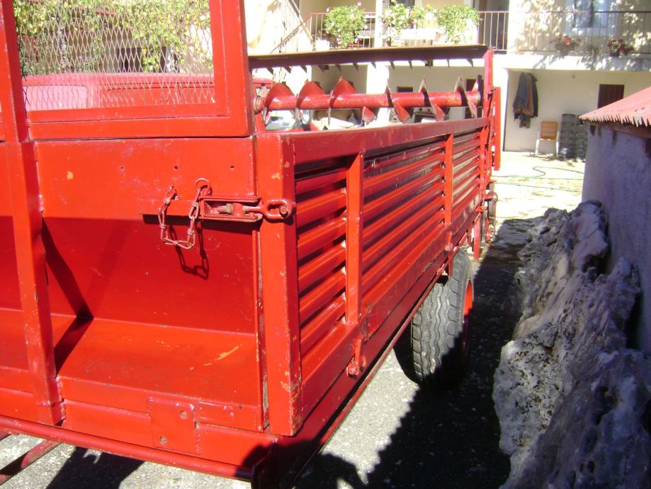 Prikolica za gnoj SIP, TG 35 u BENKOVCU