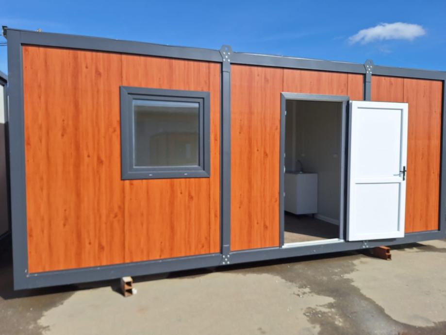 STAMBENI KONTEJNER SA MOKRIM ČVOROM