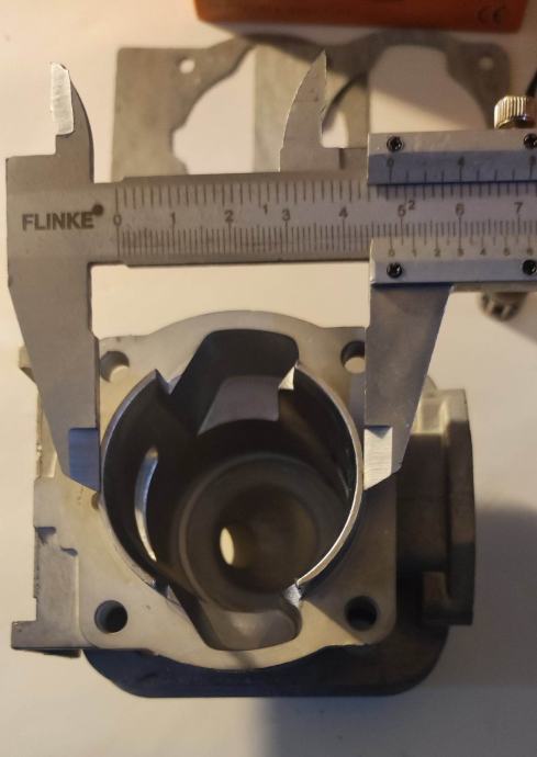 KLIP I CILINDAR ZA TRIMER (za kineske modele)