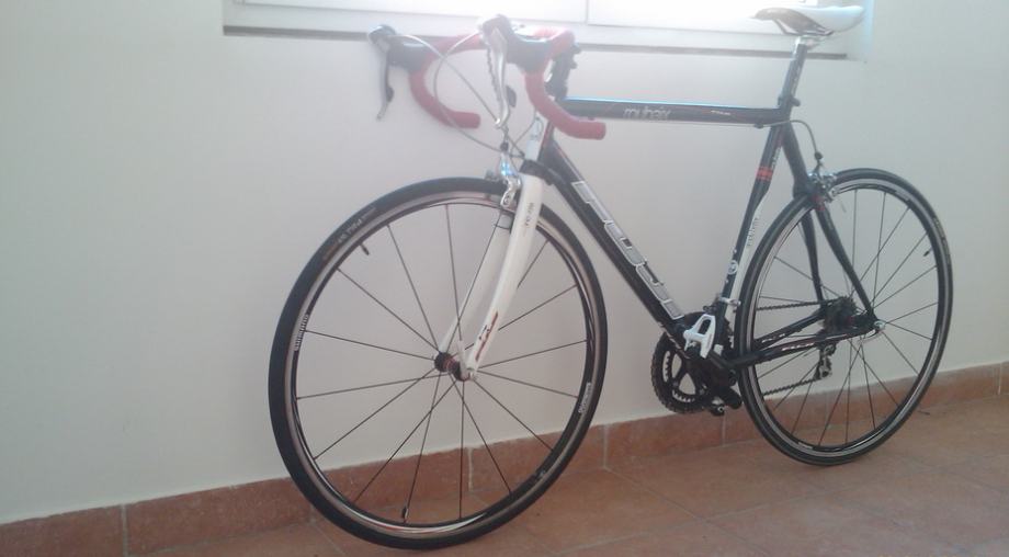 FUJI Roubaix RC 2010., Ultegra, vel. 58 (L), MIJENJAM za 54 (M)