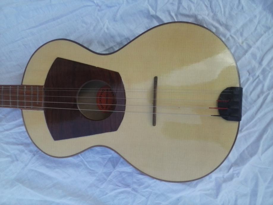 Tambura Brač (Basprim)