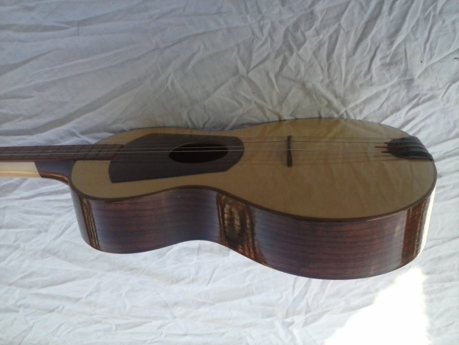 Tambura Brač (Basprim)