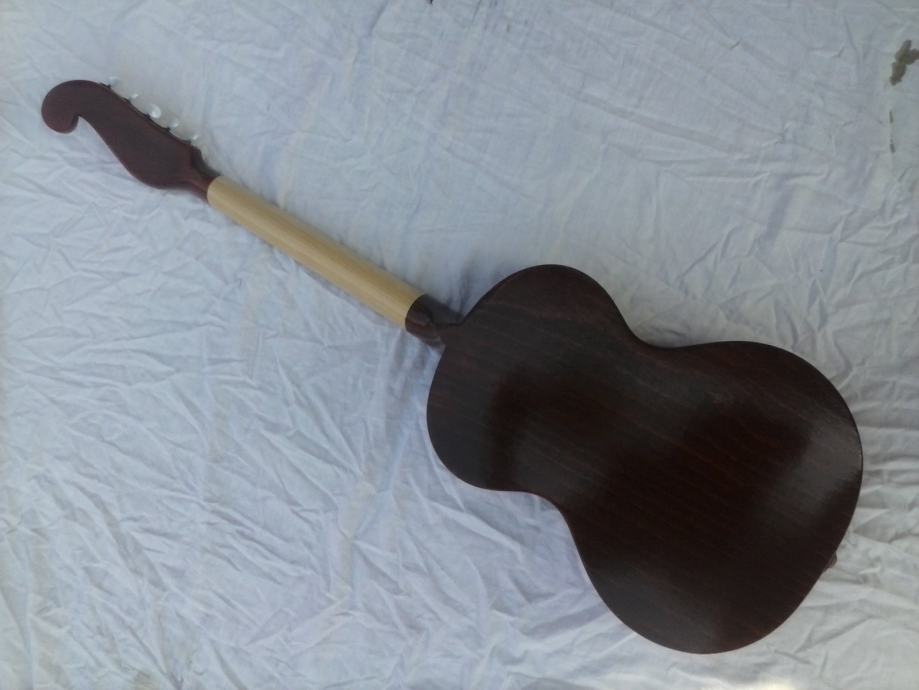 Tambura Brač (Basprim)