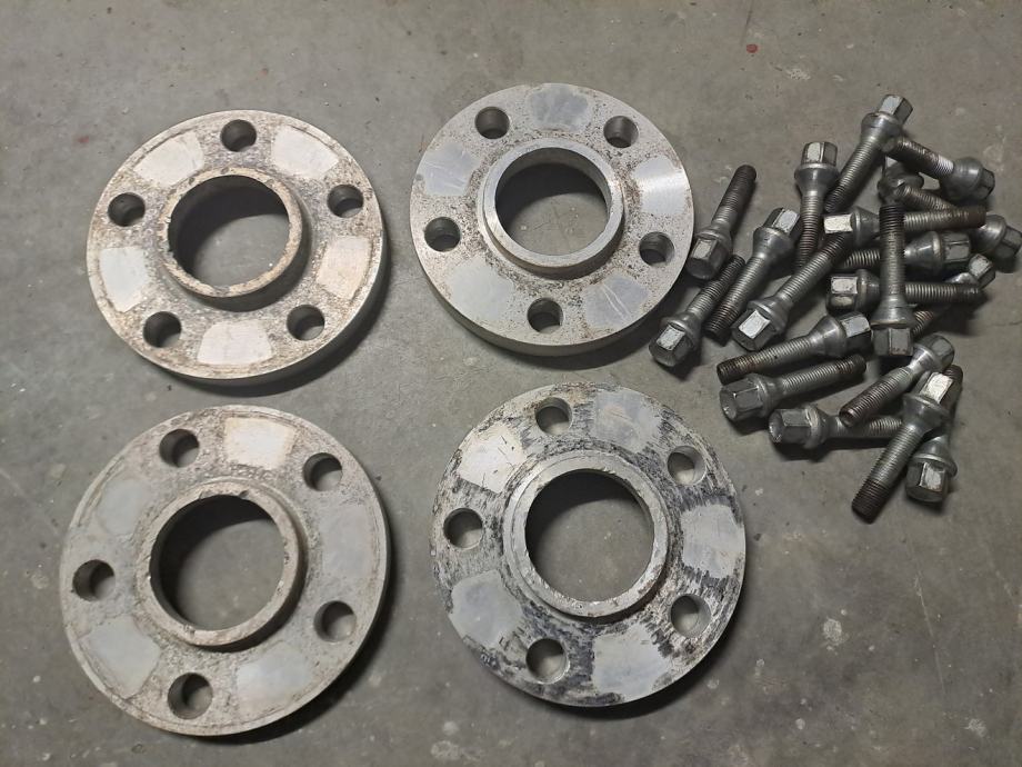 DISTANCERI 5x120 15MM 20MM ŠARAFI BMW E34 E36 E46 E60 E63 E87 E90 E92