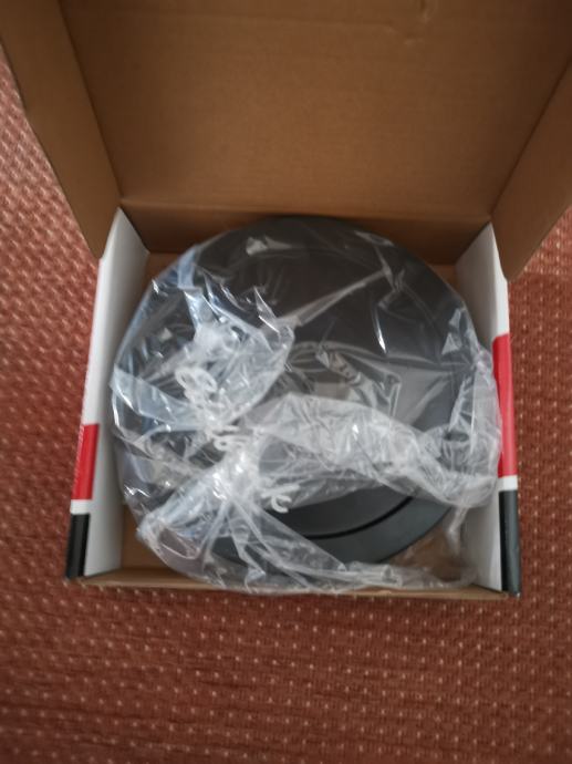 Edelbrock Pro-Flo filter zraka