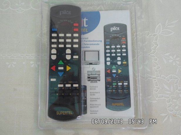 UNIVERZALNI DALJINSKI UPRAVALJAČ - RM-8A -PILOT