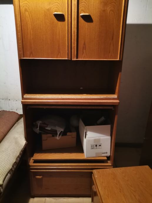 Hrastov regal Mobilija