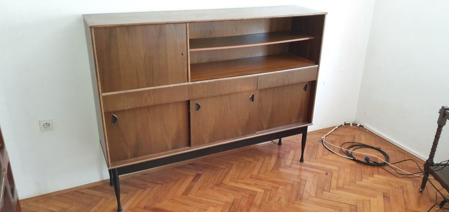 Komode za dnevni boravak, retro stil iz 60-ih, očuvane i kvalitetne!