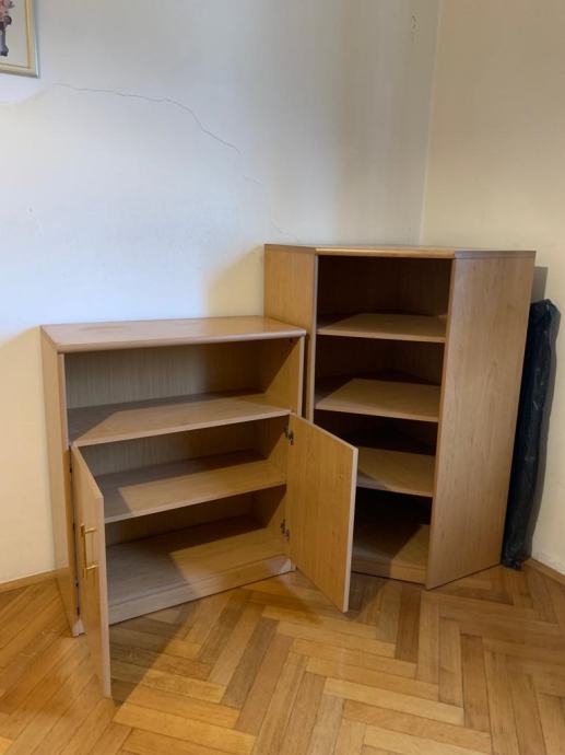 Komoda sa vratima i kutni ormaric s policama