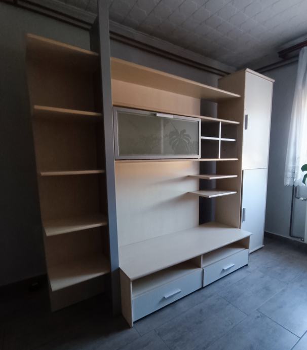 Ormar za dnevni boravak