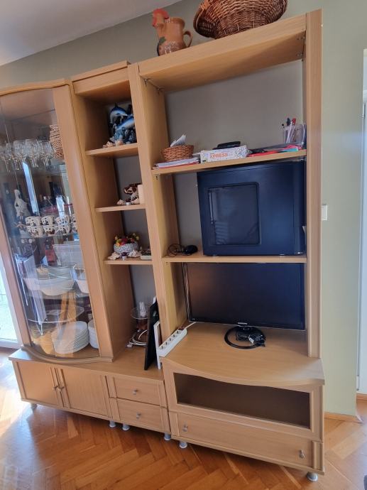 Ormar regal komoda za dnevni boravak