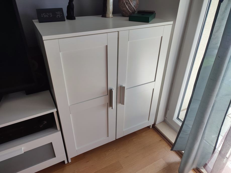 Ormarić s vratima, IKEA: Brimnes, bijeli