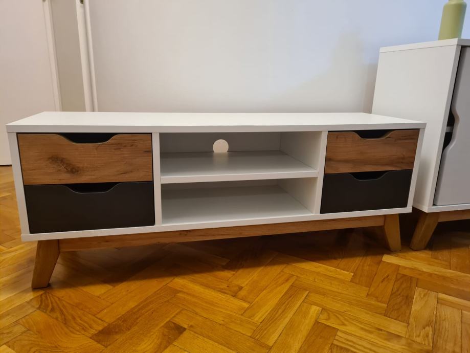 Potpuno novo! KOMPLET komoda - TV klupa - sjedeći ormarić (klupica)