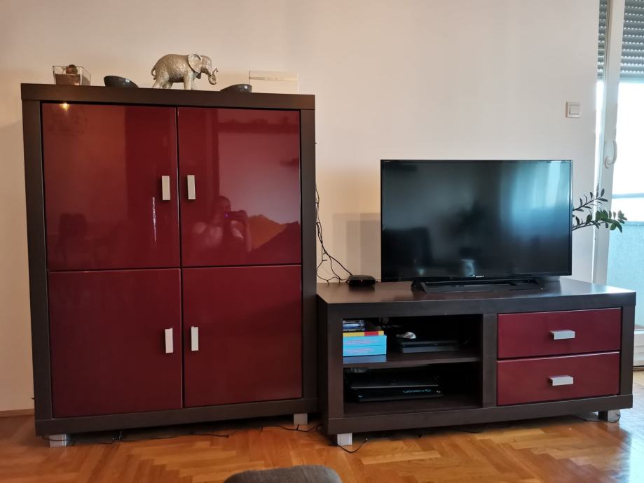Regal za dnevni boravak (regal, vitrina i TV ormar)