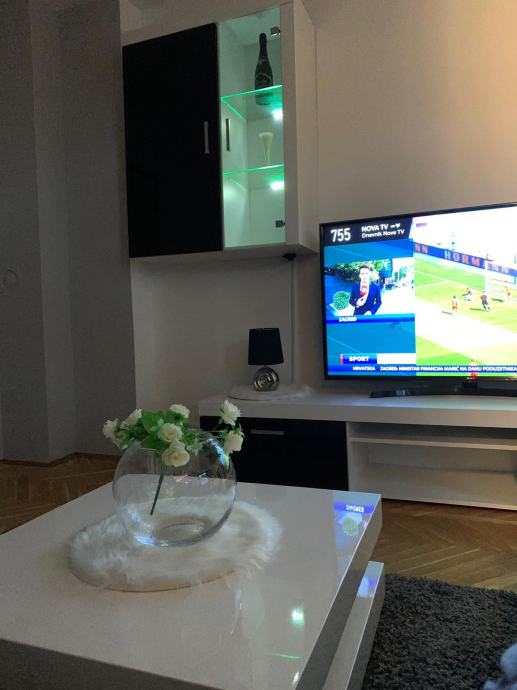 Regali za dnevni boravak hitno!!