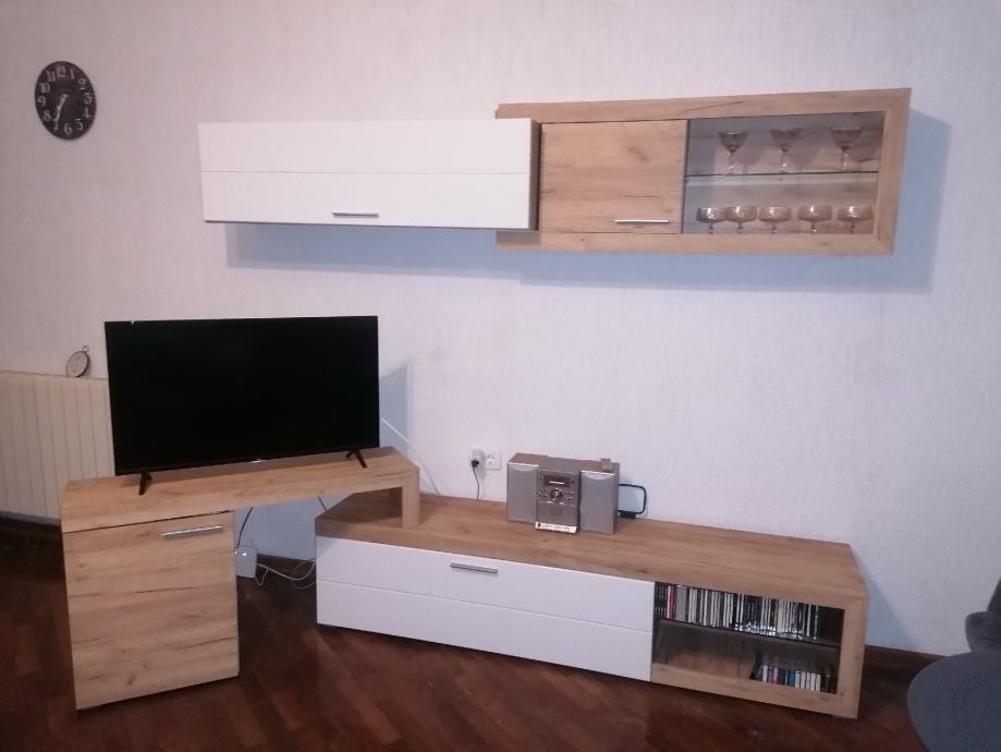 TV ormarić - komoda za televizor