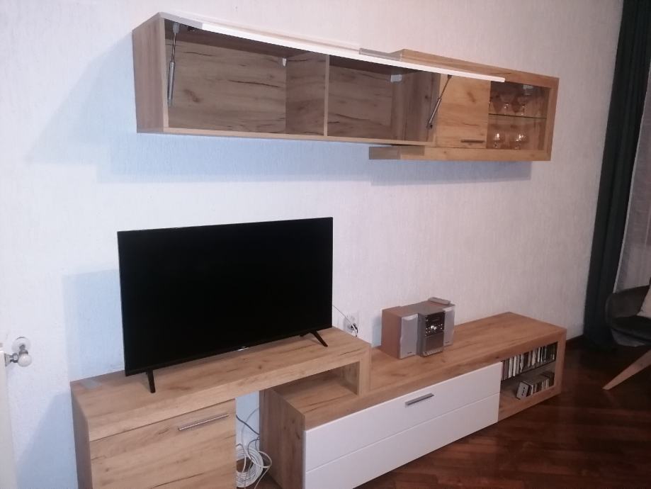 TV ormarić - komoda za televizor