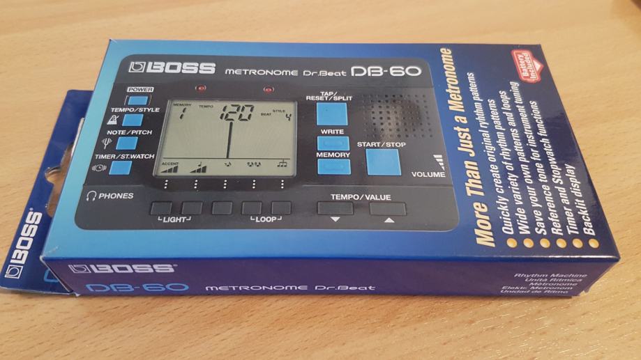 BOSS DB-60 Dr. Beat - metronom s uzorcima