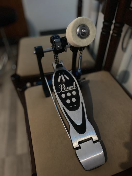 Pearl P50 pedala NOVO
